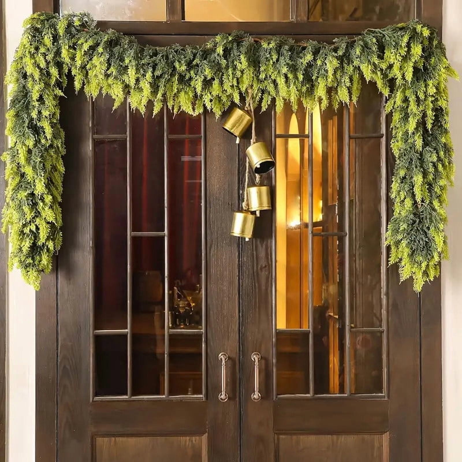 CaiYueKe Artificial Christmas Wreath Front Door Hanging Decor, Rattan ...
