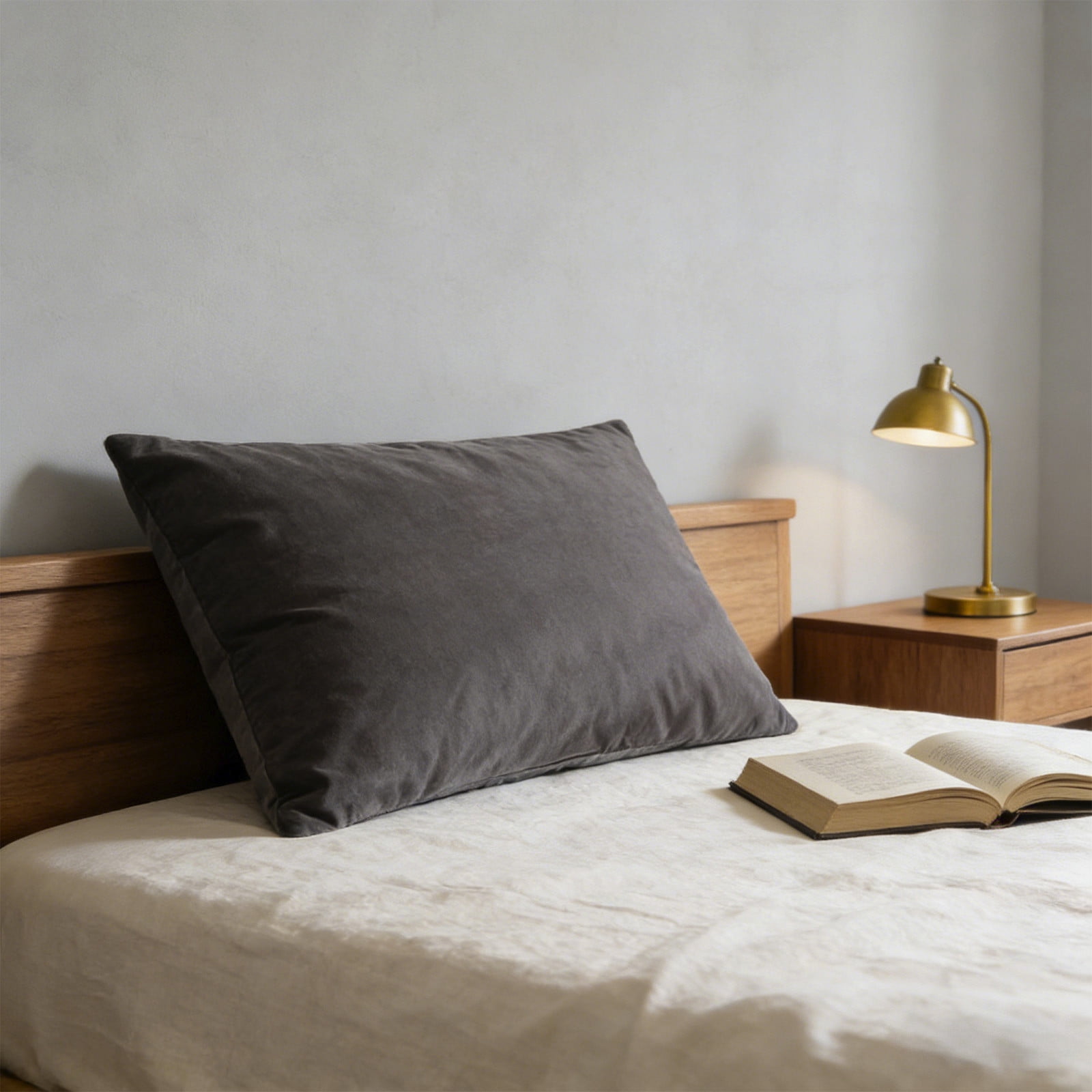 CaiYueKe Velvet Pillowcase for Hair and Skin Brushed Microfiber Cooling ...