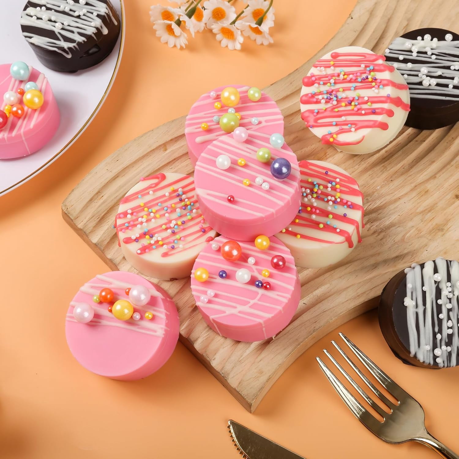 Cake Puck Mold Set, Chocolate Covered Cake Silicone Molds, Round Cake ...