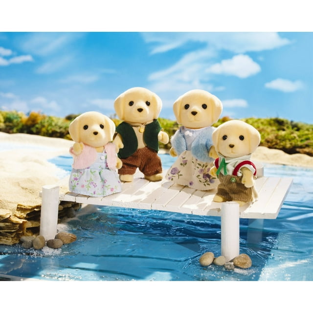 Calico Critters Yellow Labrador Family Playset, Set of 4 Collectible ...