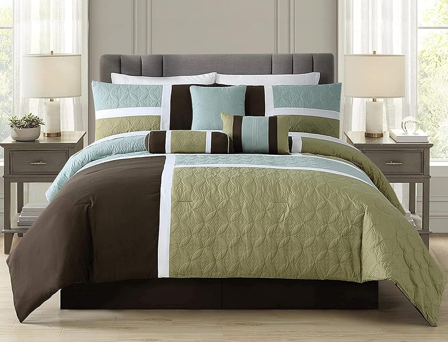 California King 7-Piece Quilted Patchwork Comforter Set in Coffee Brown ...