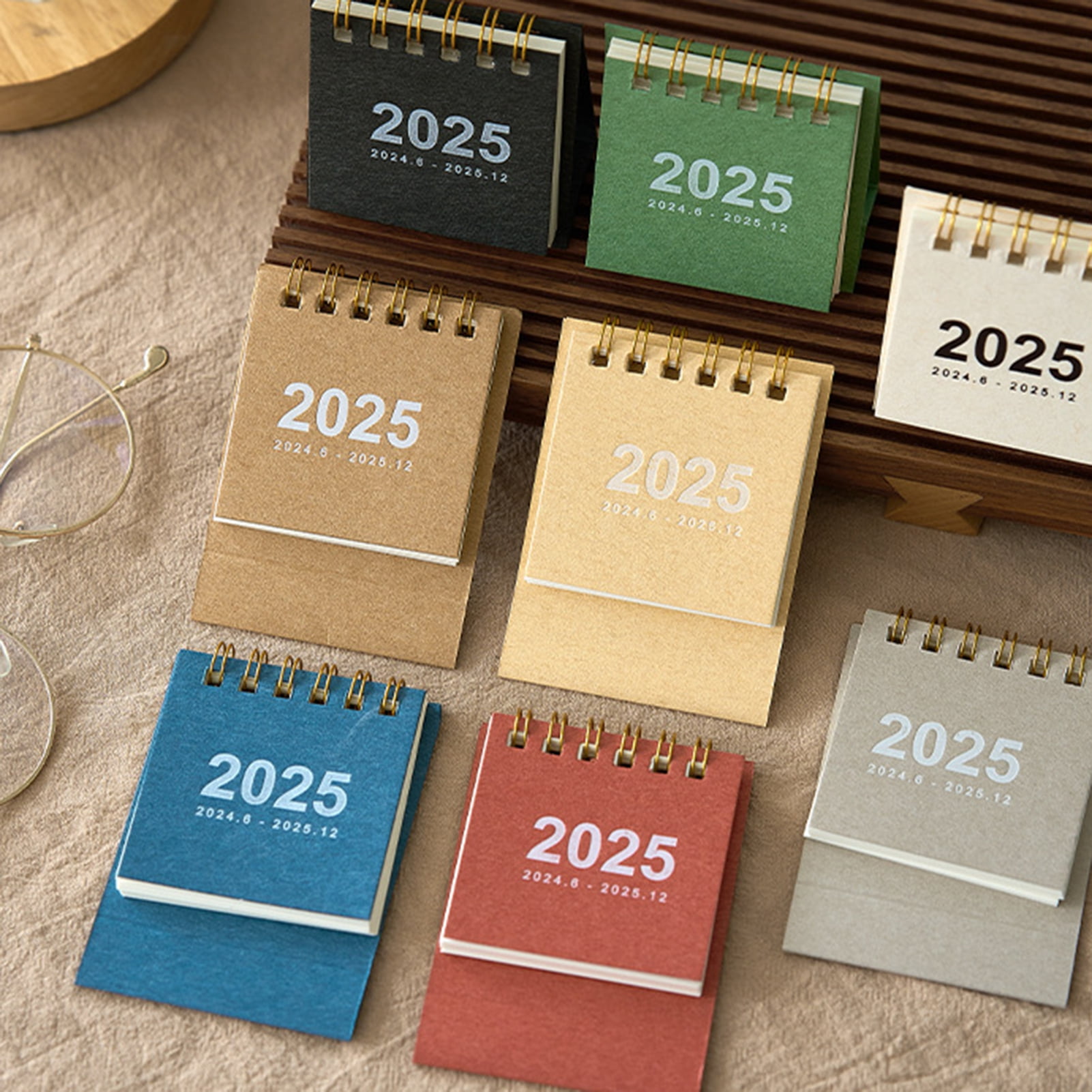 Callipe 2025 Mini Desk Calendar Standing Desktop Calendar Daily ...