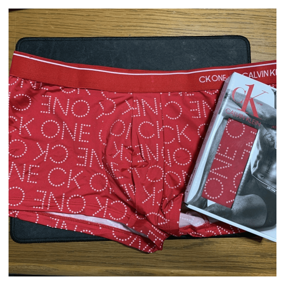 Calvin Klein Men's CK ONE Microfiber Low Rise Trunk Red with White Star ...