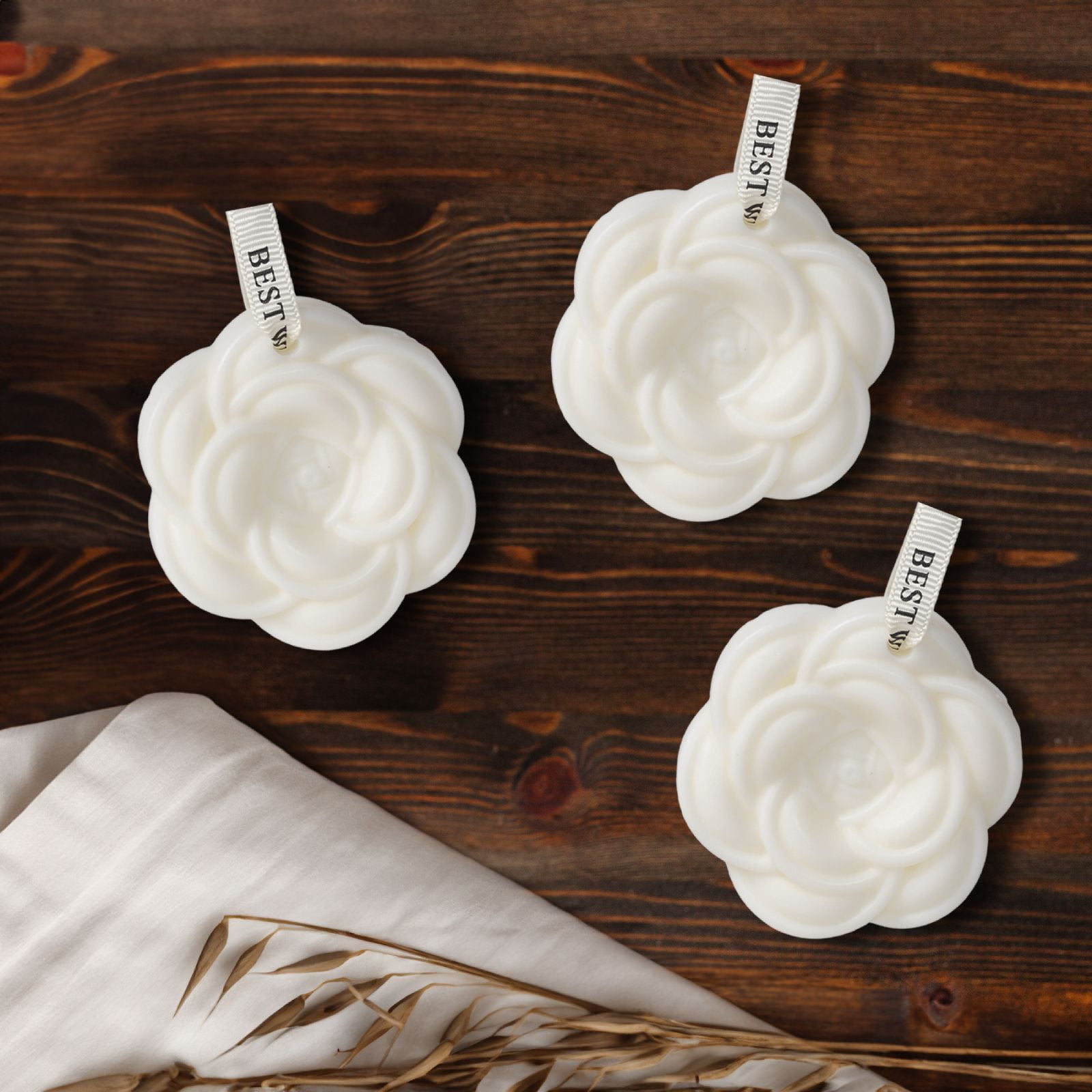 Camellia Shape Scented Wax Tablet, British Pear and Freesia Fragrance ...