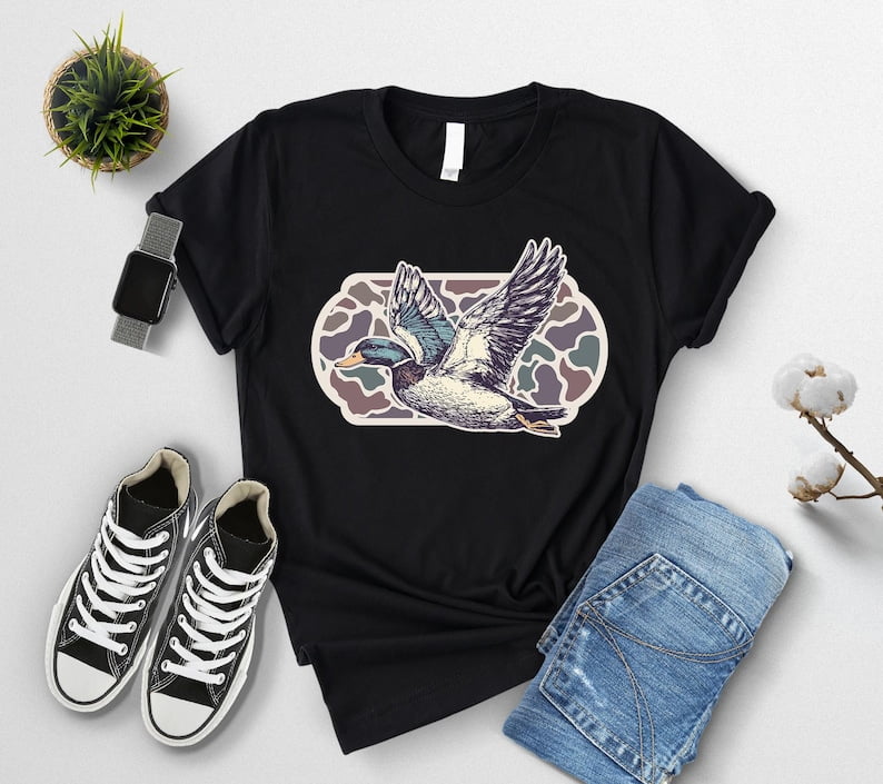 Camo Flying Mallard Bird Old School Camo Shirt, Duck Hunting Lover Dad ...
