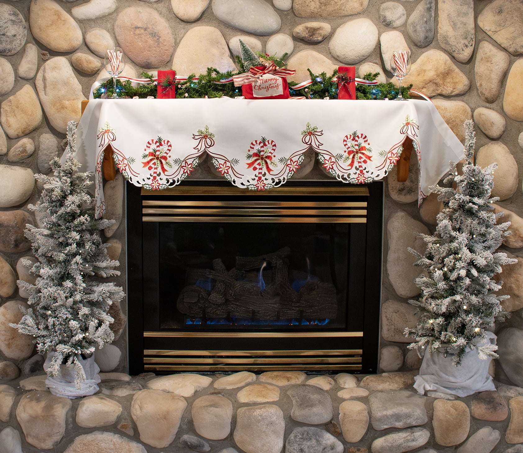 Candy Cane and Holly Leaves Fireplace Mantle Scarf (19" x 90 ...