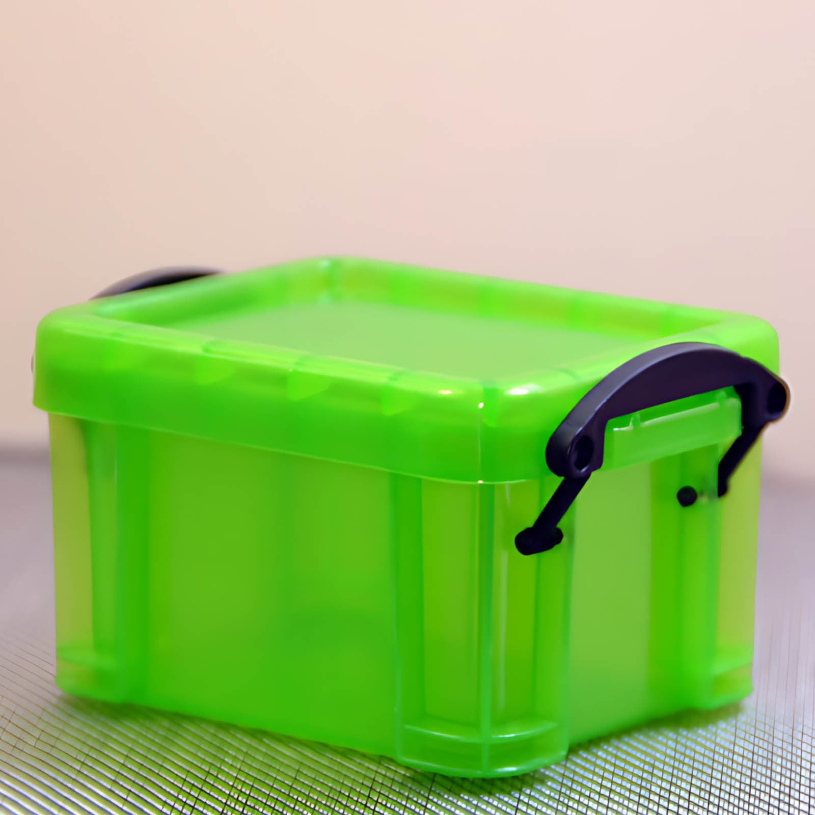 Candy Color Mini Storage Box Transparent Storage Box 0.14 Liters Small ...
