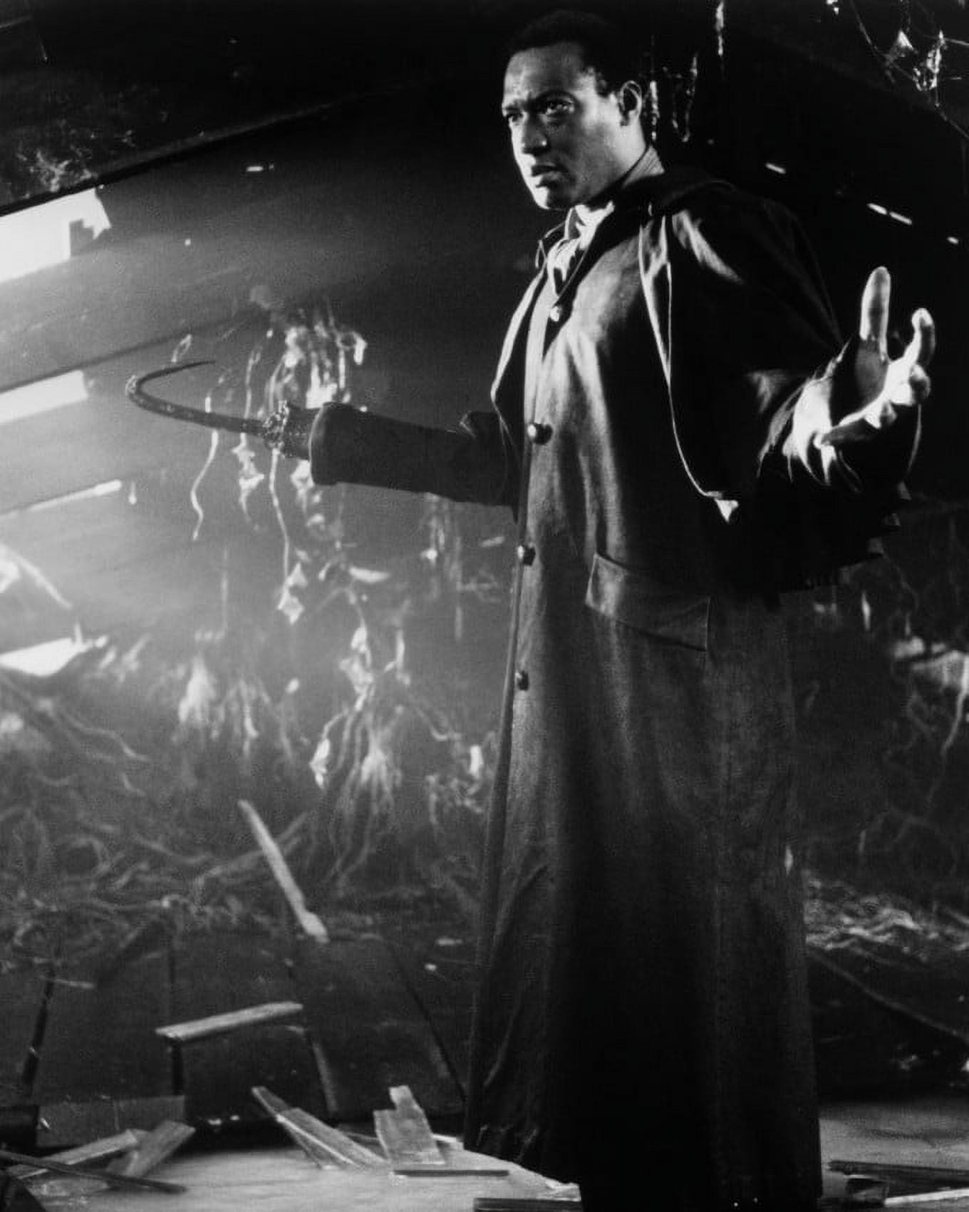 Candyman Tony Todd full length pose with hooked arm 24X36 Poster ...