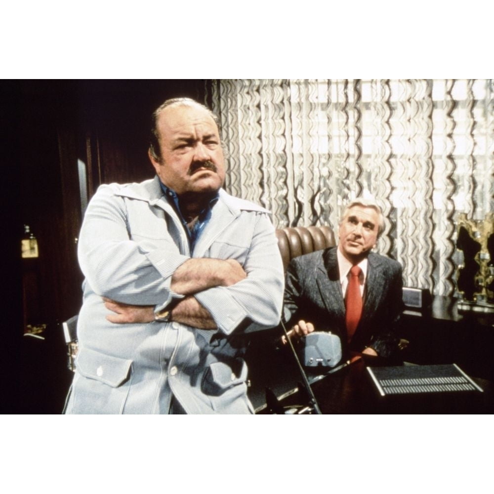 Cannon : William Conrad Leslie Nielsen 'The Man Who Died Twice' 1971-76. Poster Print (8 x ...