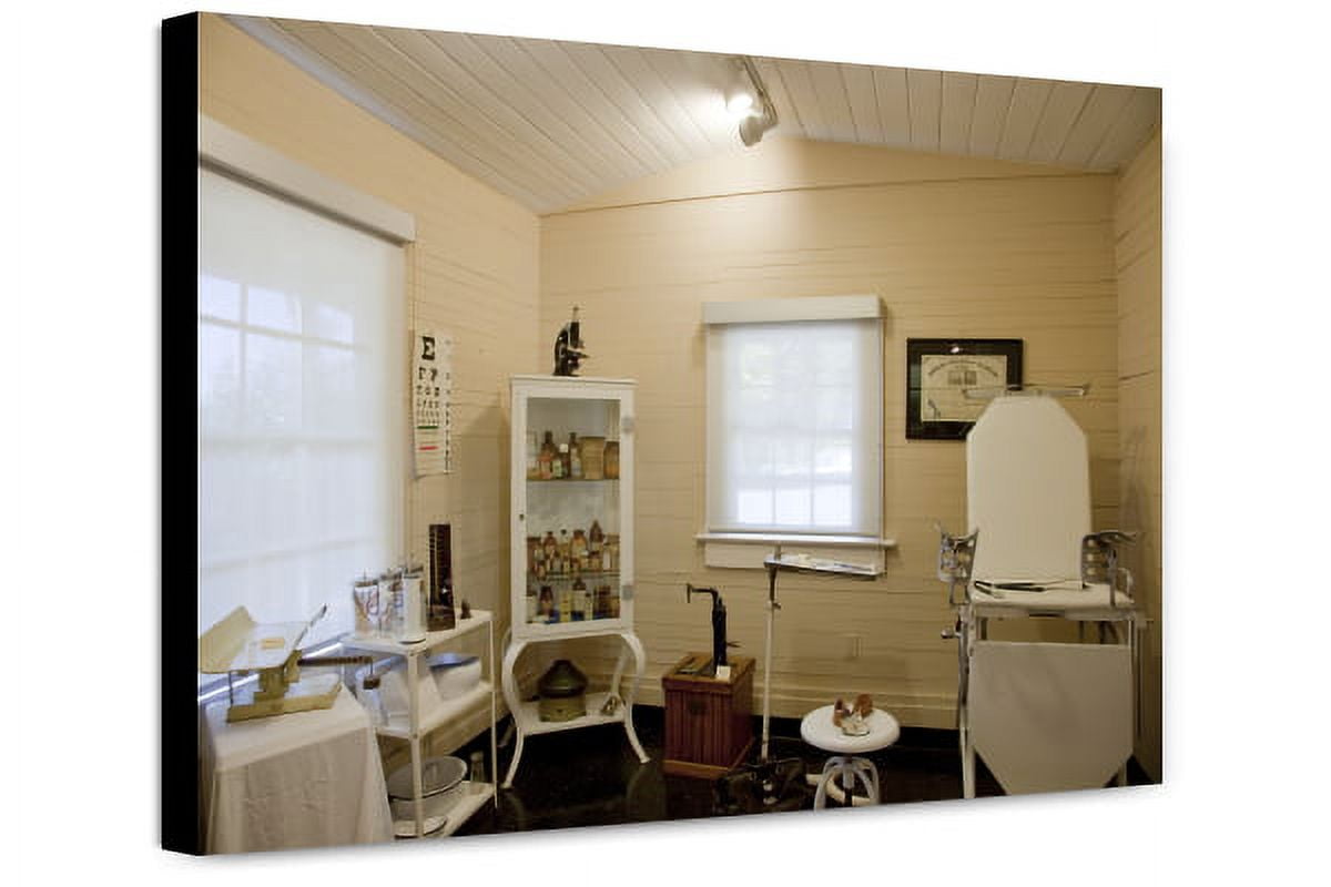 Canvas Print: 1930s Exhibit View Of A Typical Doctor's Office Located ...