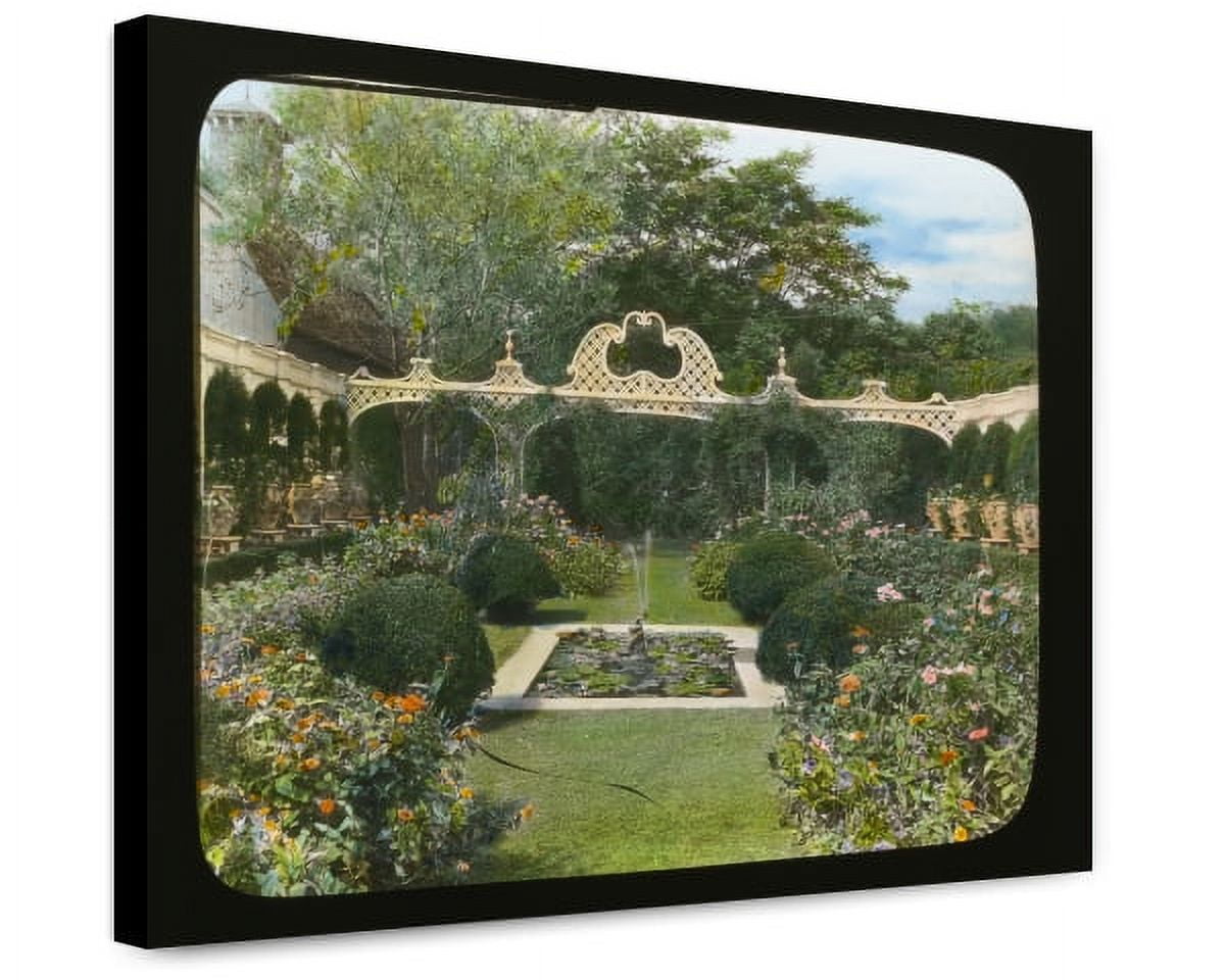 Canvas Print: Lathrop Colgate House, Bedford Village, New York. View To ...