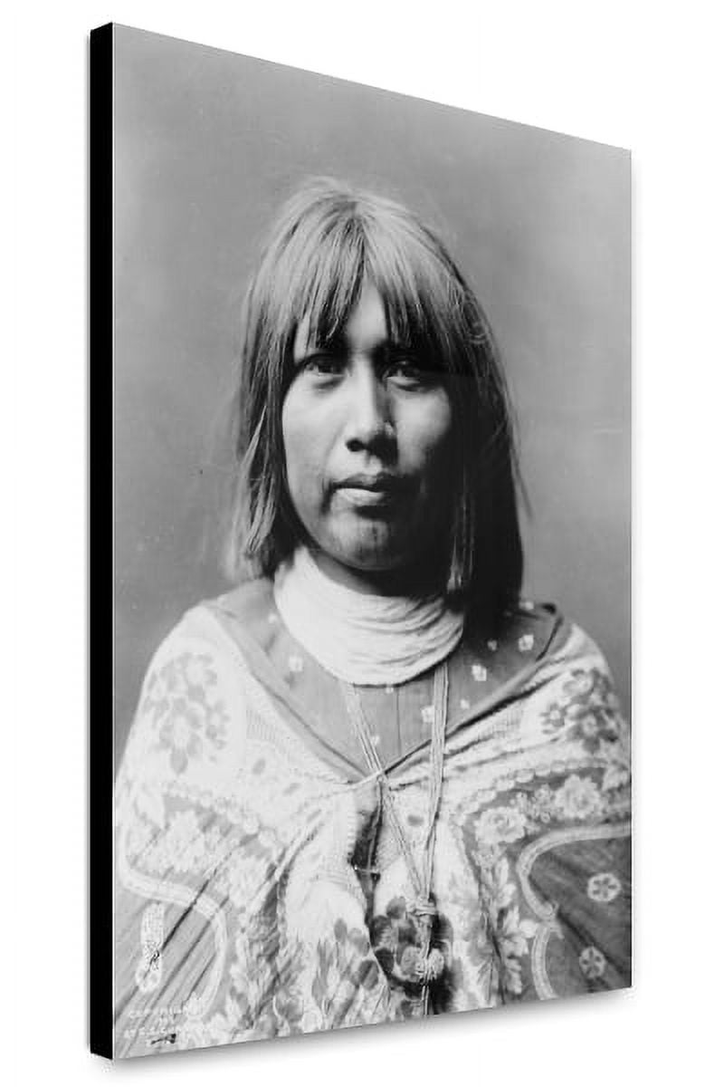 Canvas Print: O Che Che, Mohave Indian Woman, Head-And-Shoulders ...