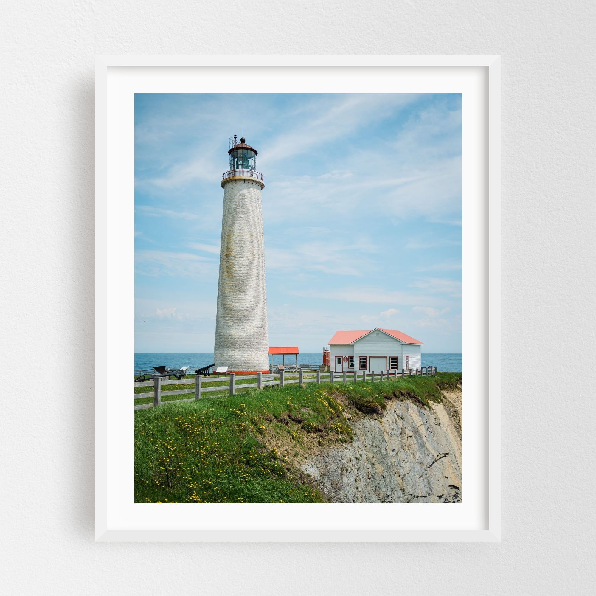 Cap-des-Rosiers Lighthouse, Gaspé - Gaspé Québec Canada Photography Lighthouse Coast Ocean ...
