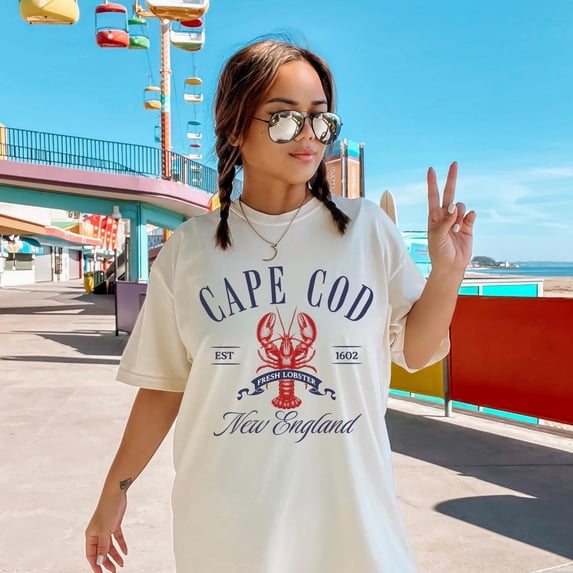 Cape Cod Lobster Coastal New England Graphic T Shirt - Walmart.com