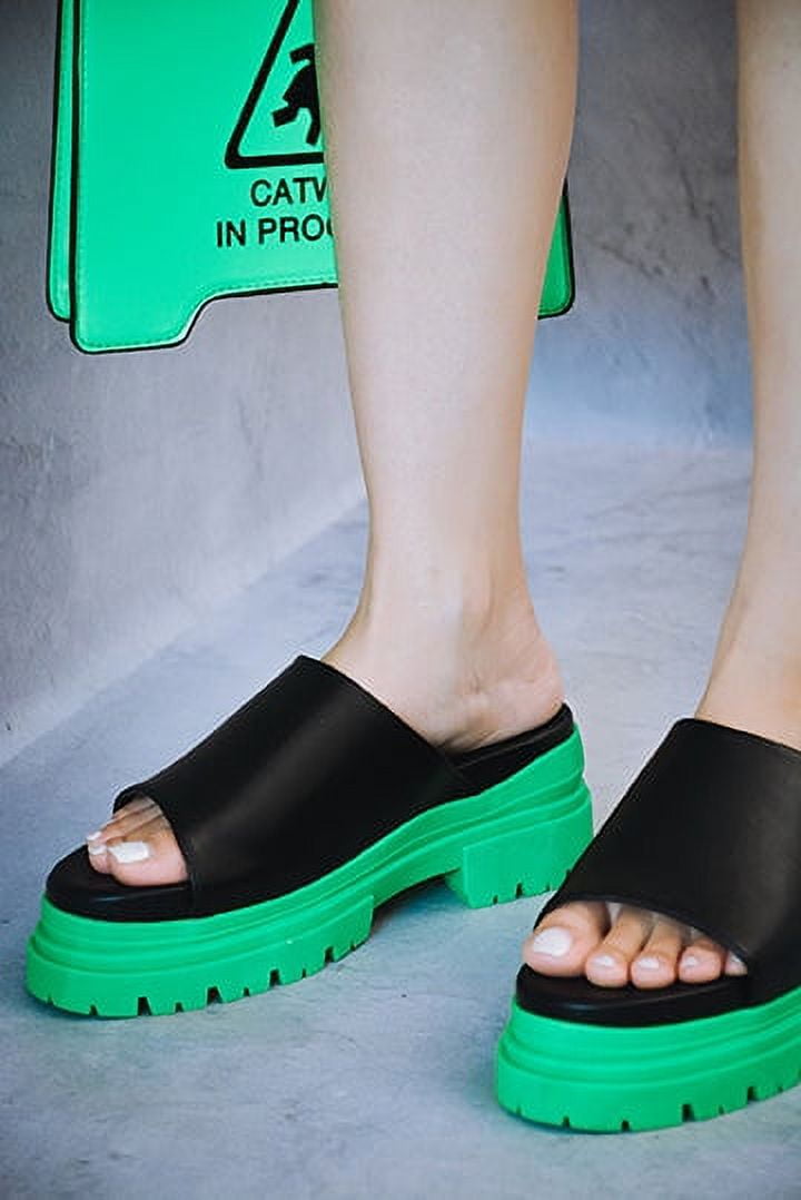 Cape Robbin Mamo Clogge Chunky Lug Sole Mule Rounded Open Jeffrey Slide ...