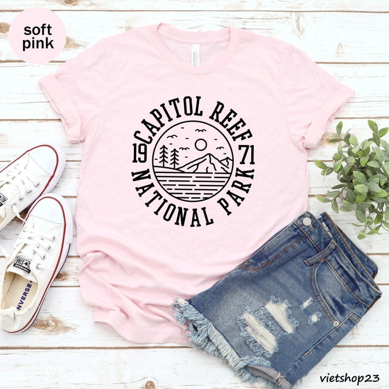 Capitol Reef National Park Tee – Utah Hiking Outdoor Camping Gift ...