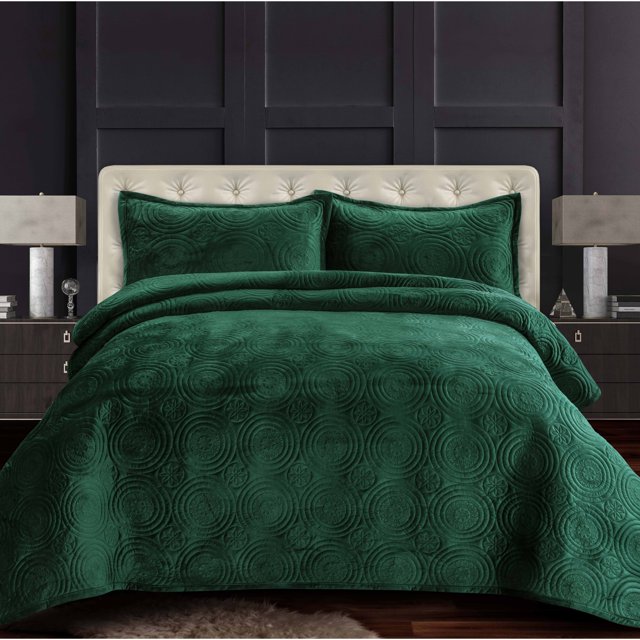 Capri Medallion Velvet Oversized Solid Quilt Set Teal Twin 2 Piece ...