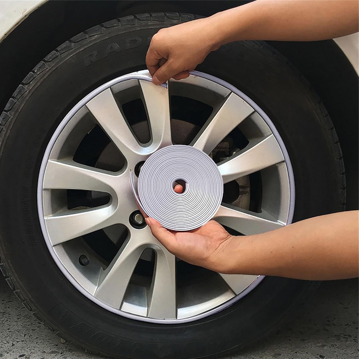 Car Wheel Rim Protector Decor Strip, 26ft Car Wheel Rim Edge Protector ...