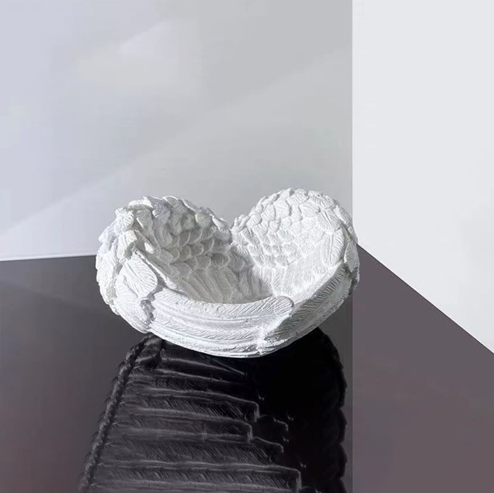 Car Wing Diffuser Candle Holder, Unique Heart-Shaped Diffuser Ornament ...