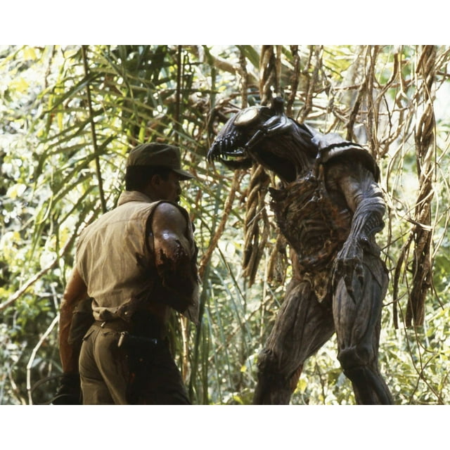 Carl Weathers In Predator Severed Arm Confronted By Alien 24X36 Classic ...