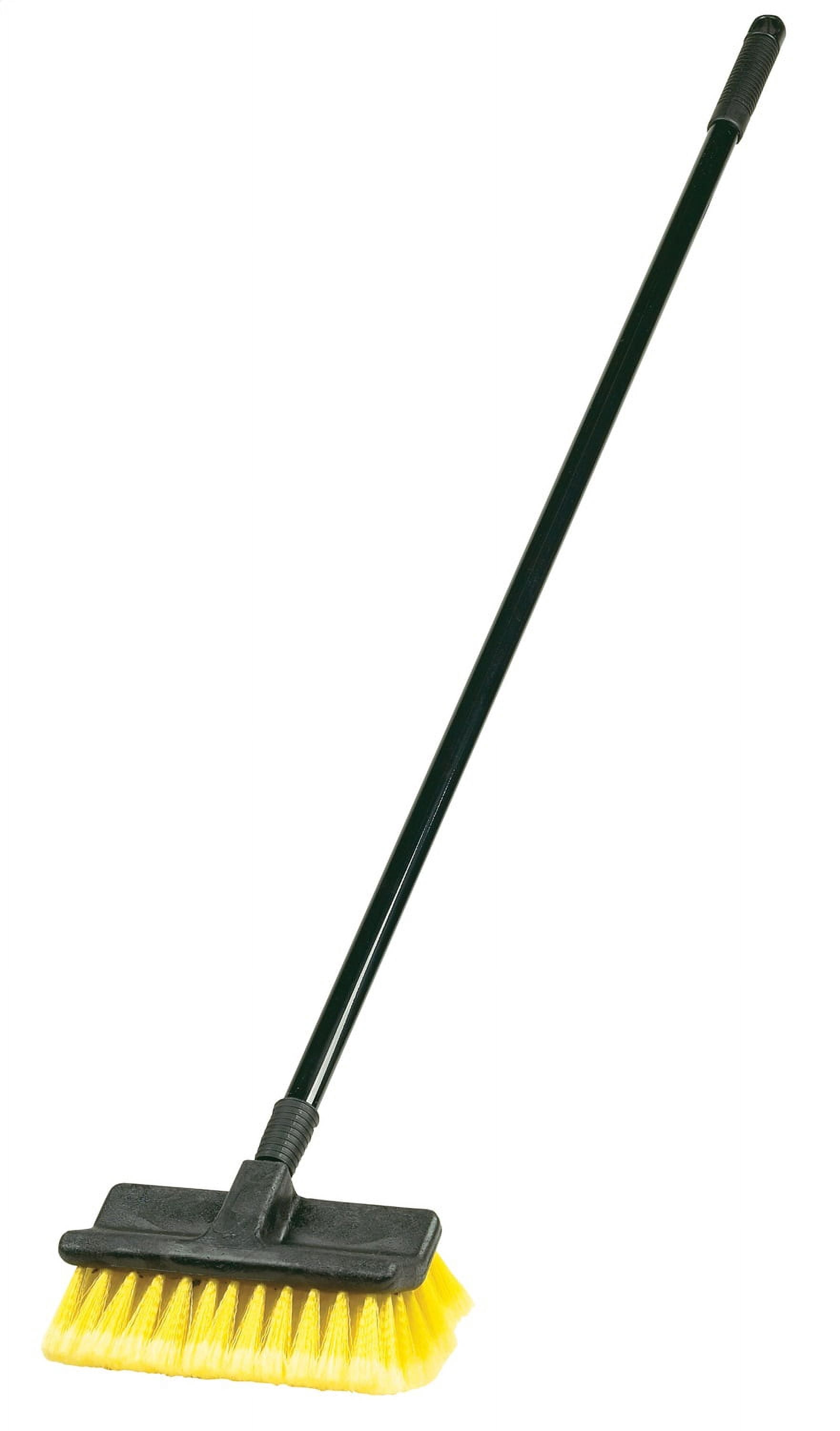 Carrand 93060 Deluxe Flo Thru Brush 8 in. Brush w/65 in. Extendable ...
