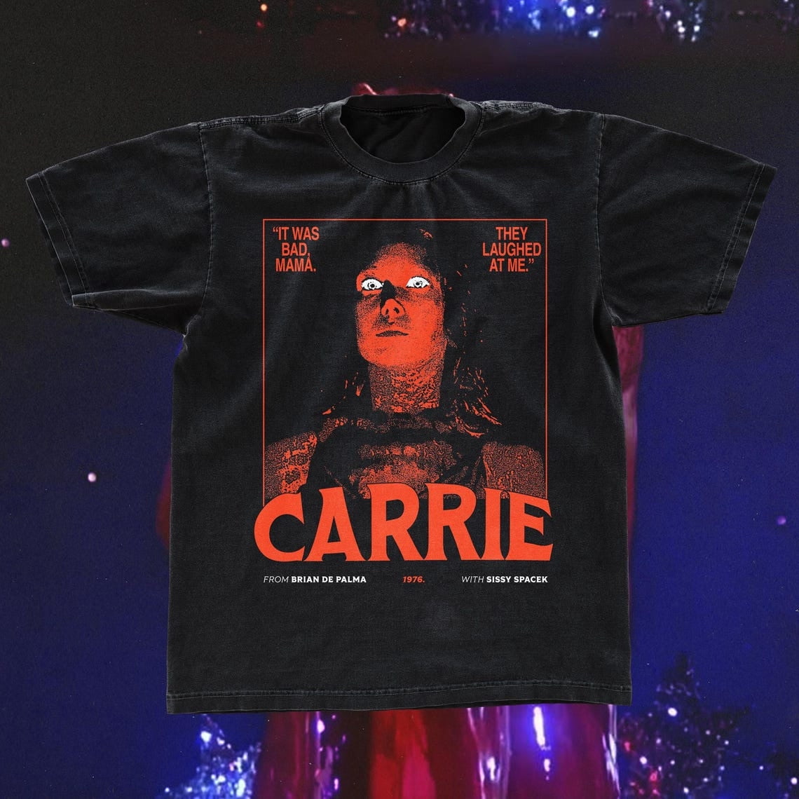 Carrie Horror Movie Graphic Shirt 1976 Retro Classic Tee - Walmart.com