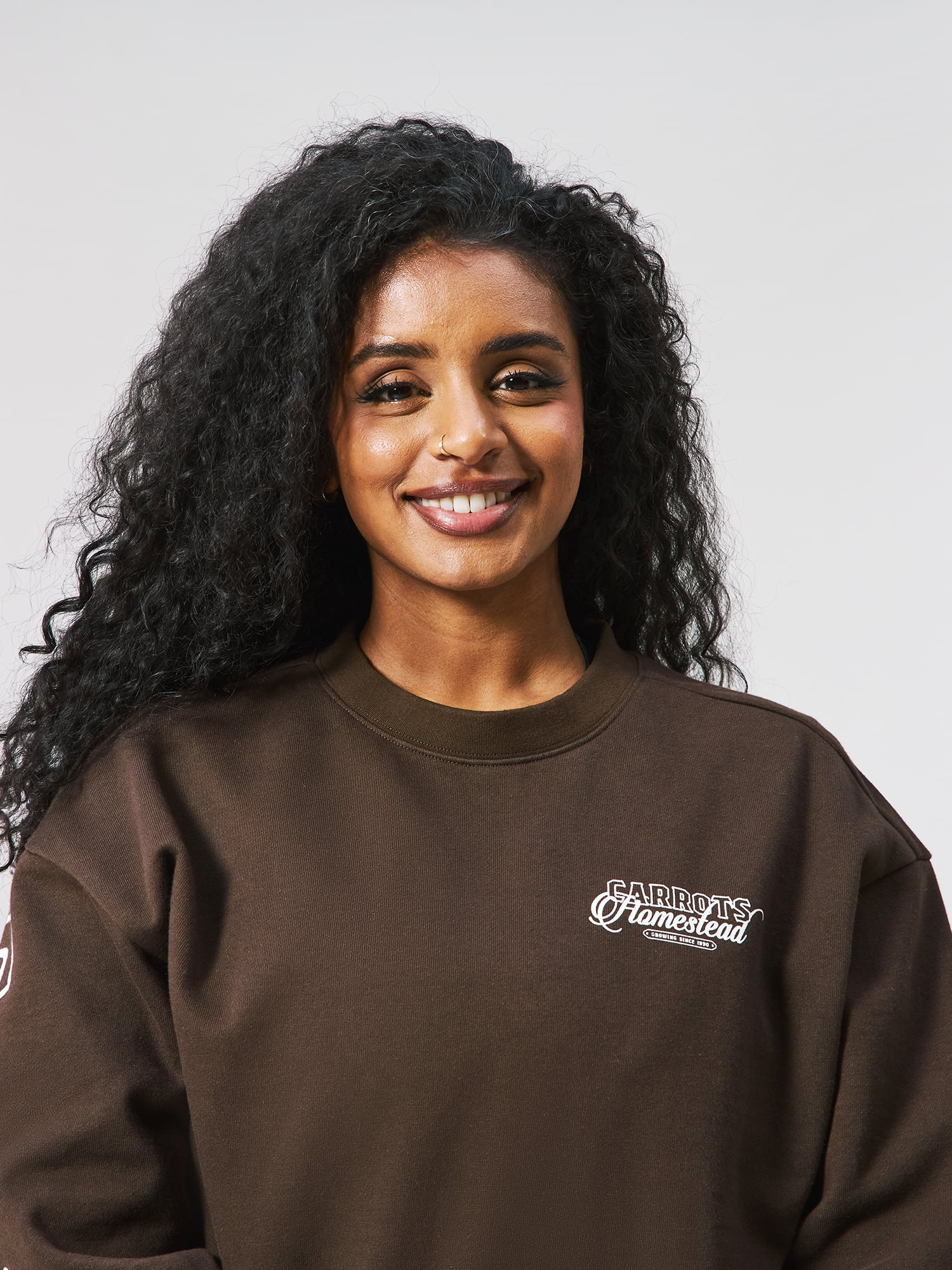 Anwar Carrots Graphic Sweatshirt - Homestead - XS-3XL Sizes - Walmart.com