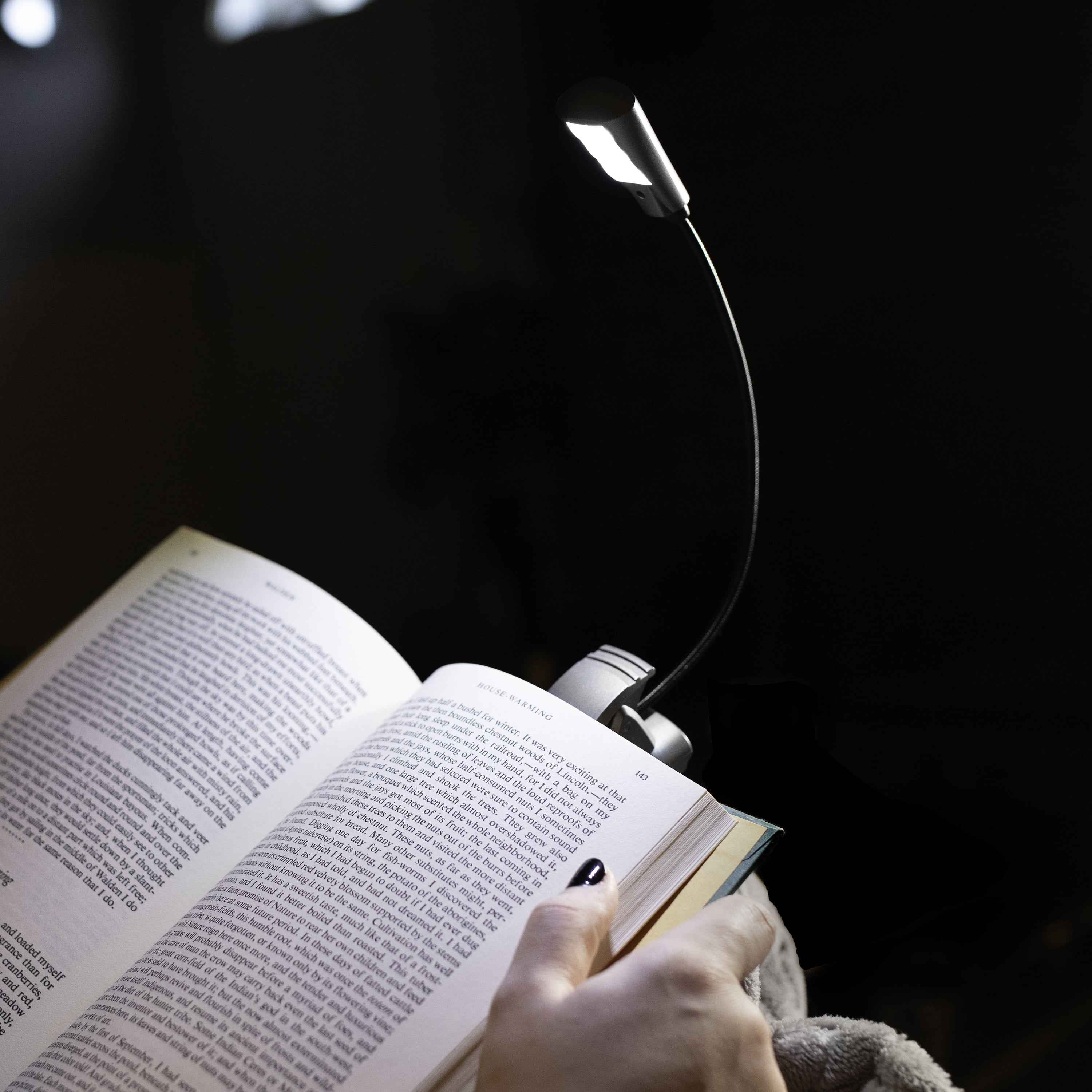 Carson FlexNeck Plus Ultra Bright, Fully Adjustable Gooseneck LED Book ...