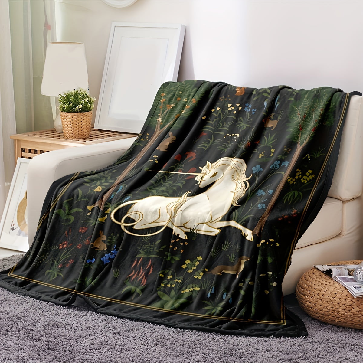 A Cartoon Jungle Unicorn Patterned Fleece Blanket, Soft And Cozy for ...