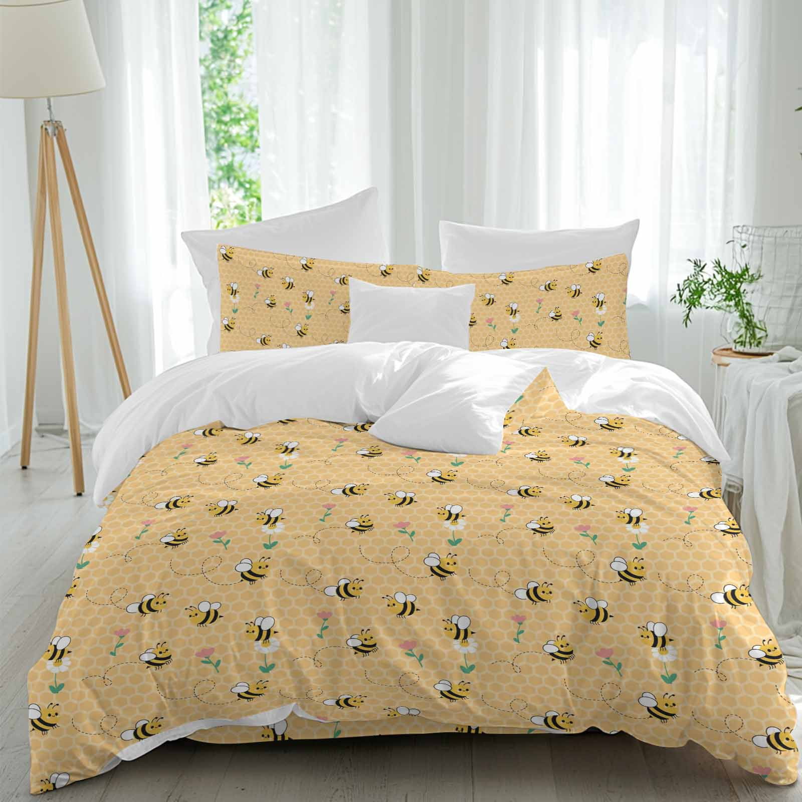 Cartoon Style Bees Queen Size Comforter Set, Yellow Honeycomb Cute ...