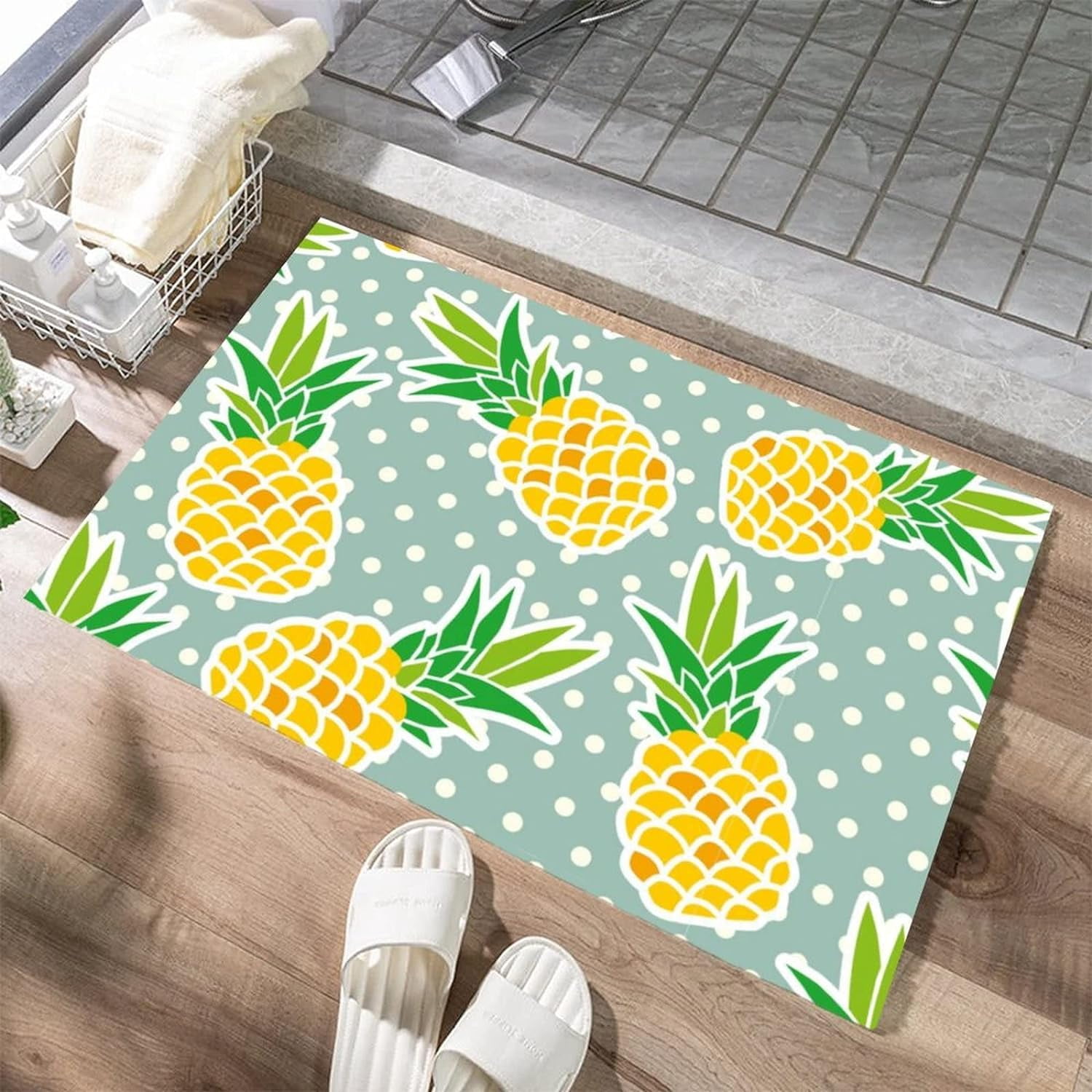 Cartoon Yellow Pineapple Bath Rug Tropical Fruit Pattern Non Slip Bath ...