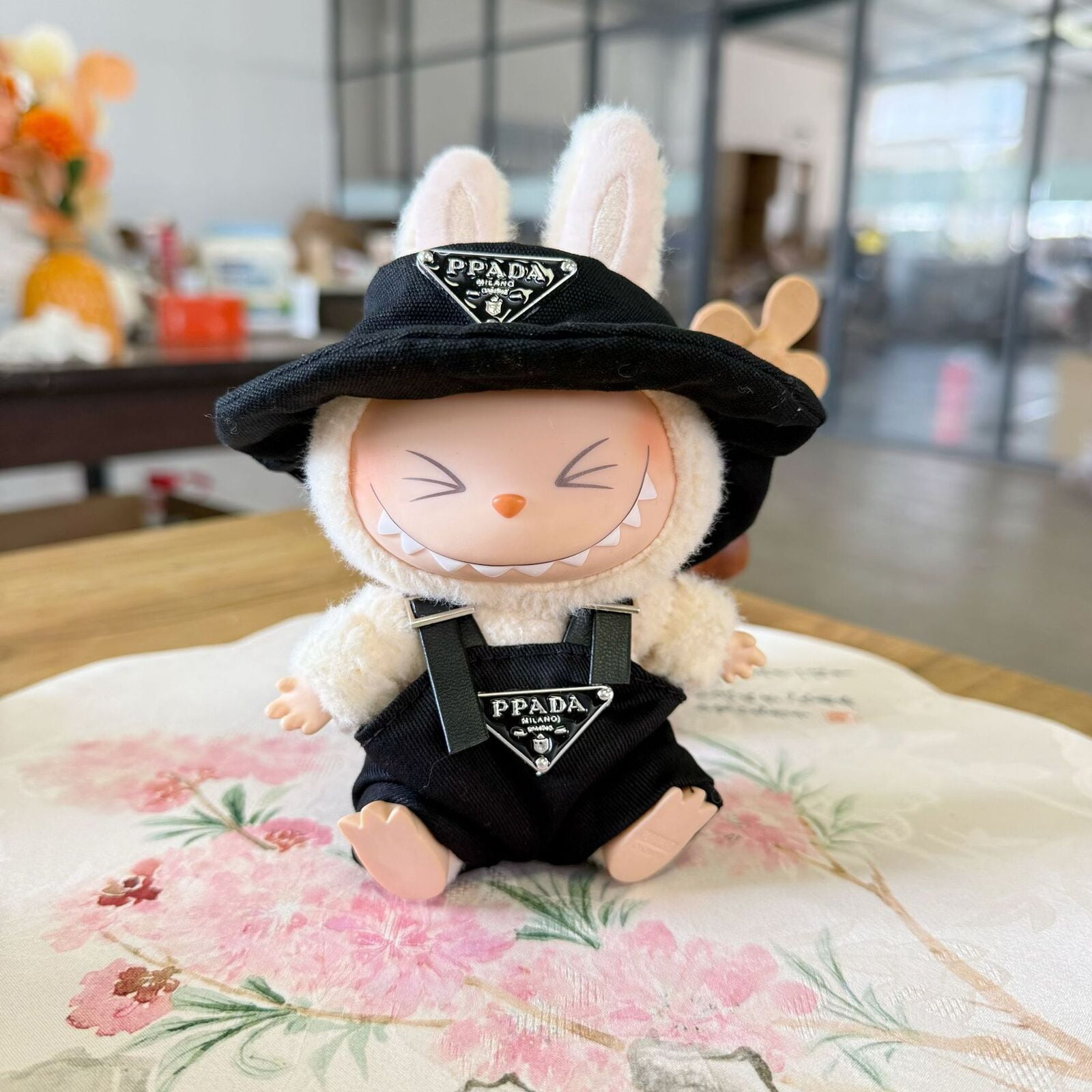 Cartoon la_bu-bus New Series of Doll Costumes, 17cm New Plush Toy Costumes (Dolls Not Included ...