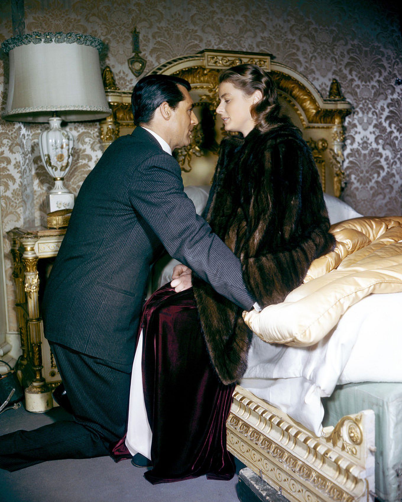 Cary Grant And Ingrid Bergman In Notorious Rare Color Image From Alfred ...