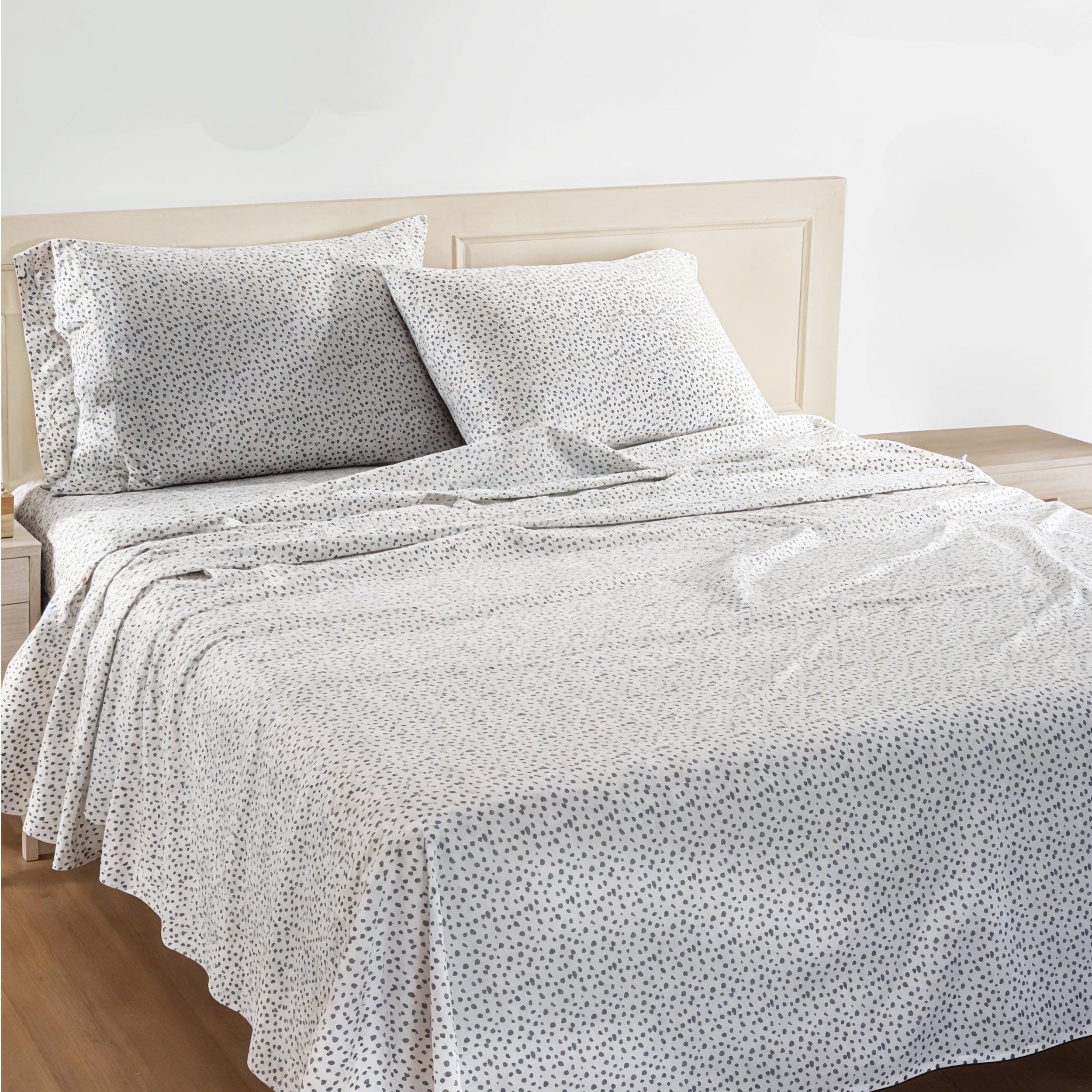 "Casa Platino Queen Size 4 Piece Bed Sheets Set, 100% Long Staple ...