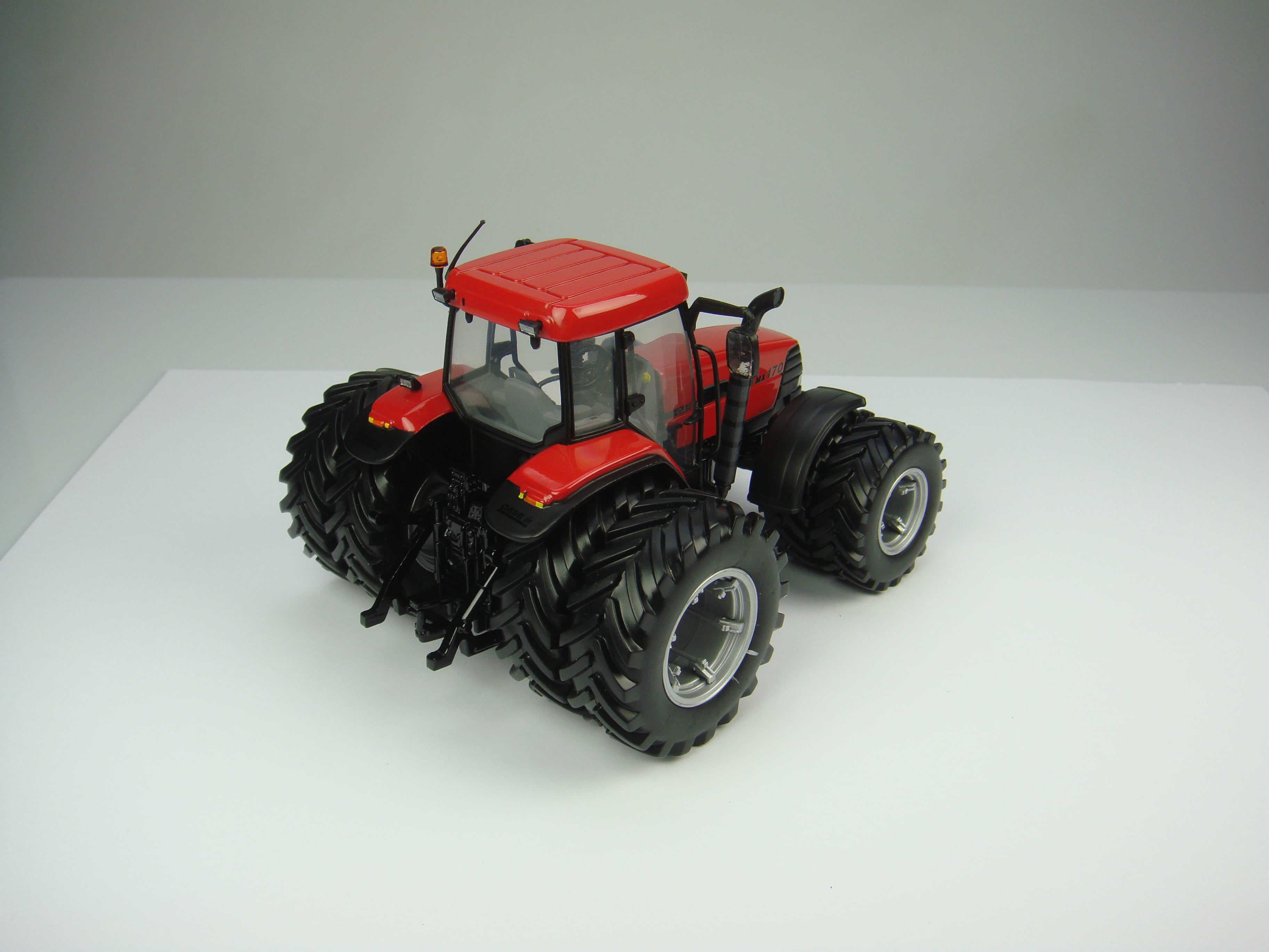 Case Maxxum MX170 - 8 wheels - Walmart.com