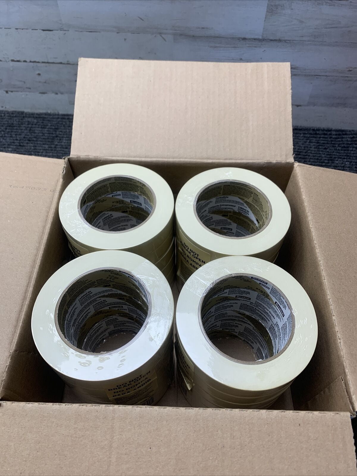 Case of 24 Scotch Contractor Grade Masking Tape, 0.94 inches by 60.1 ...
