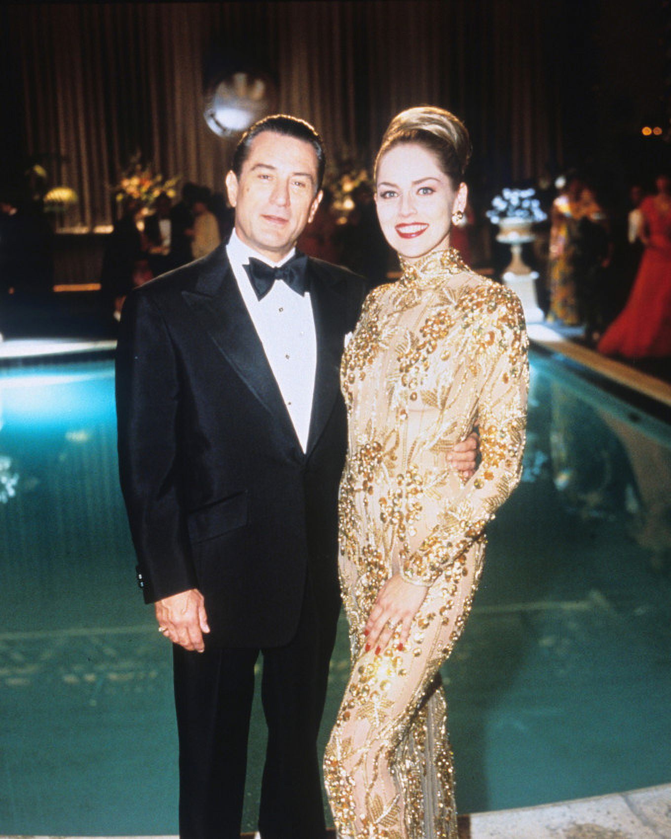 Casino Robert De Niro Sharon Stone posing by pool 24x36 Movie Poster HD ...