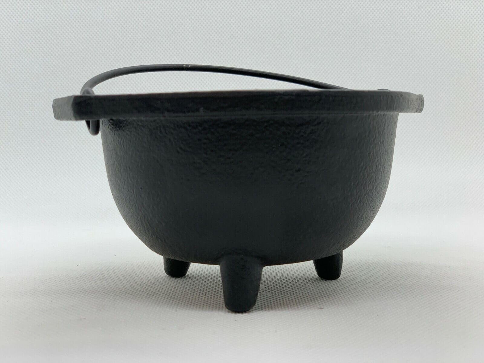 Cast Iron Cauldron With Handle, Witches Cauldron, Great for Use with ...