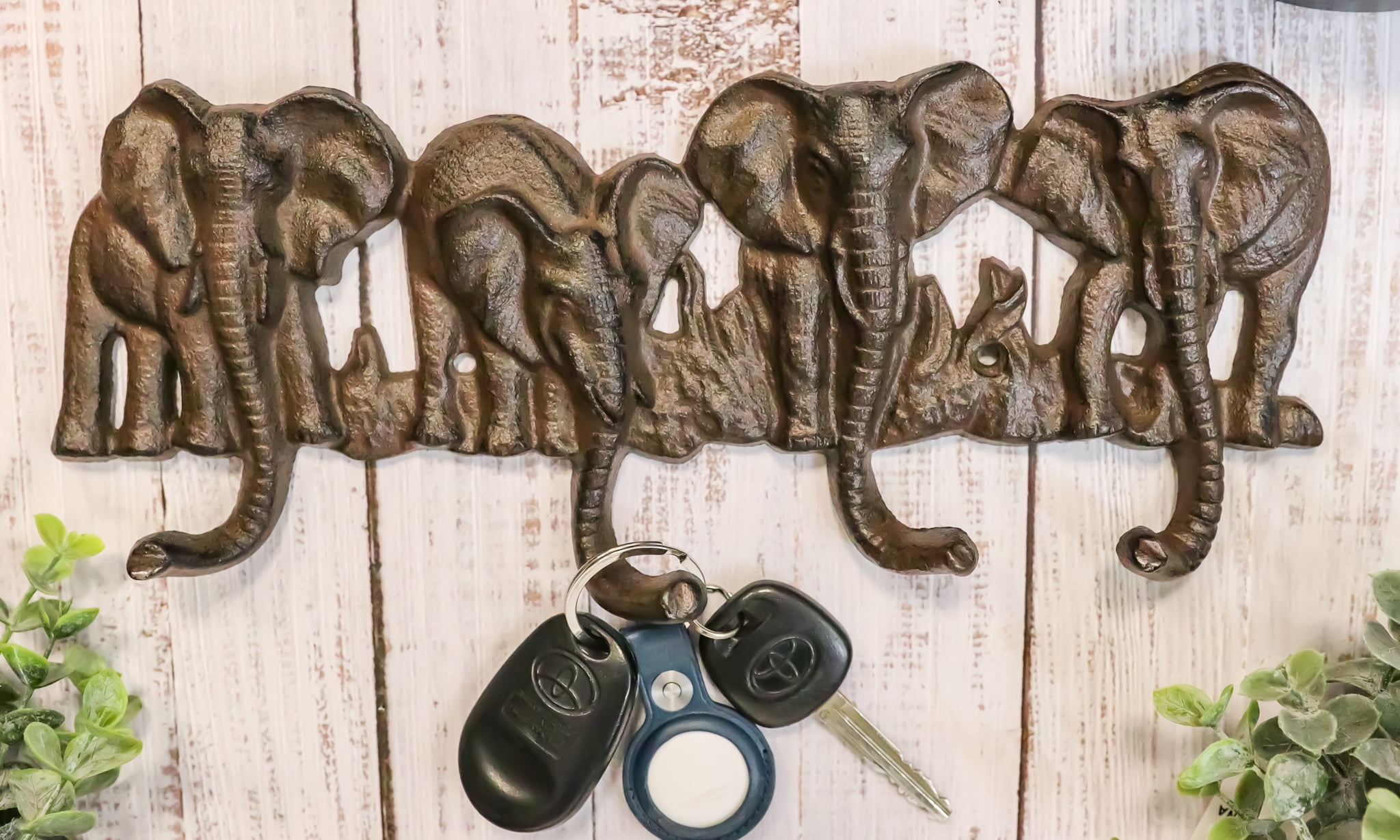 Cast Iron Rustic Safari Elephants With Long Trunks 4-Pegs Wall Hook ...