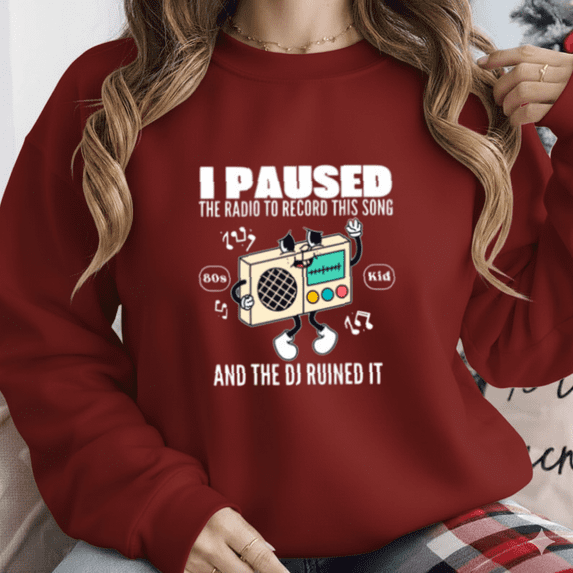 Casual Laugh I Paused The Radio Funny Everyday Humor Quote Art Unisex ...