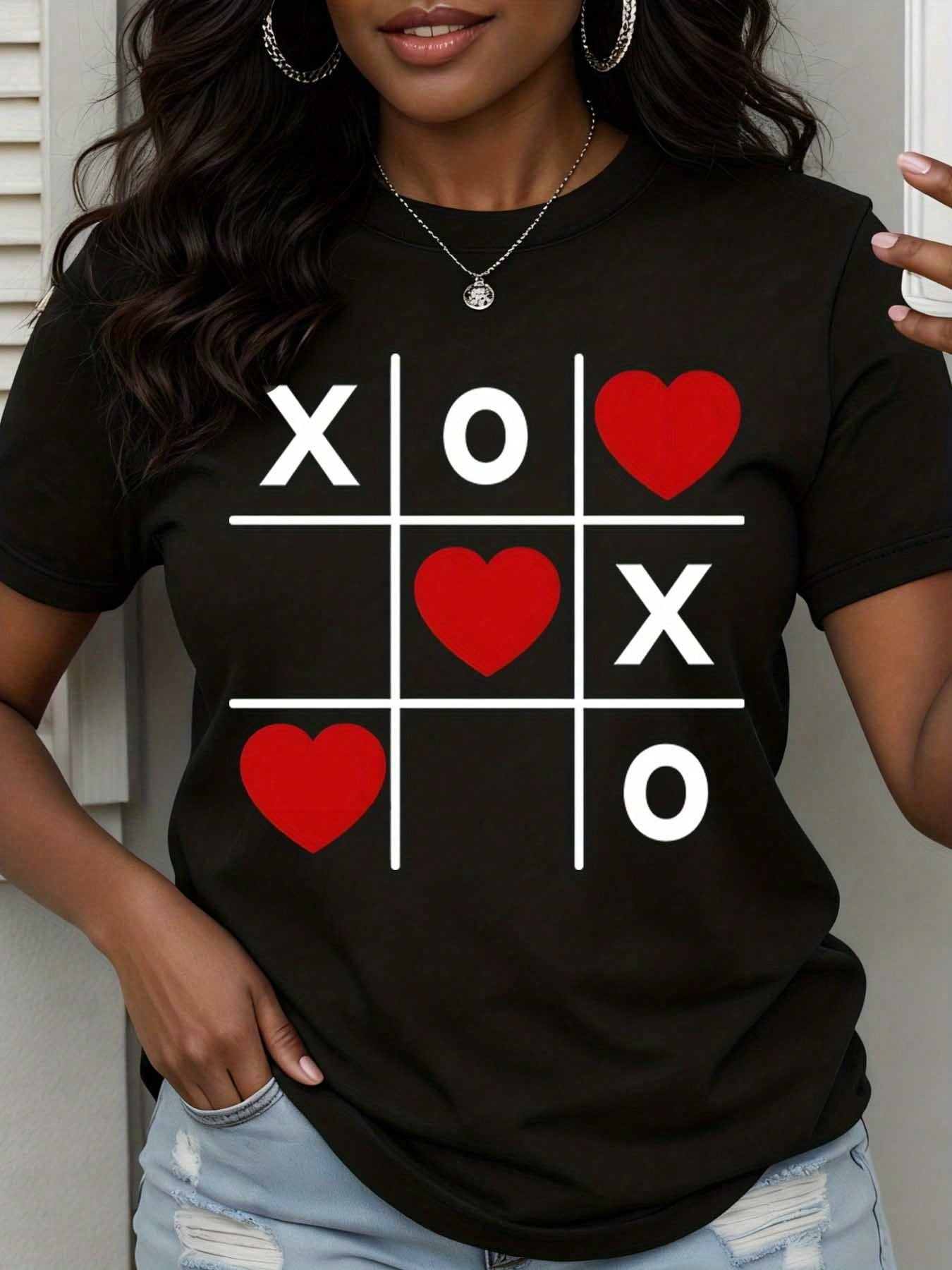 Casual Short Sleeve T-Shirt for Women, Red Hearts & Tic-Tac-Toe Graphic ...