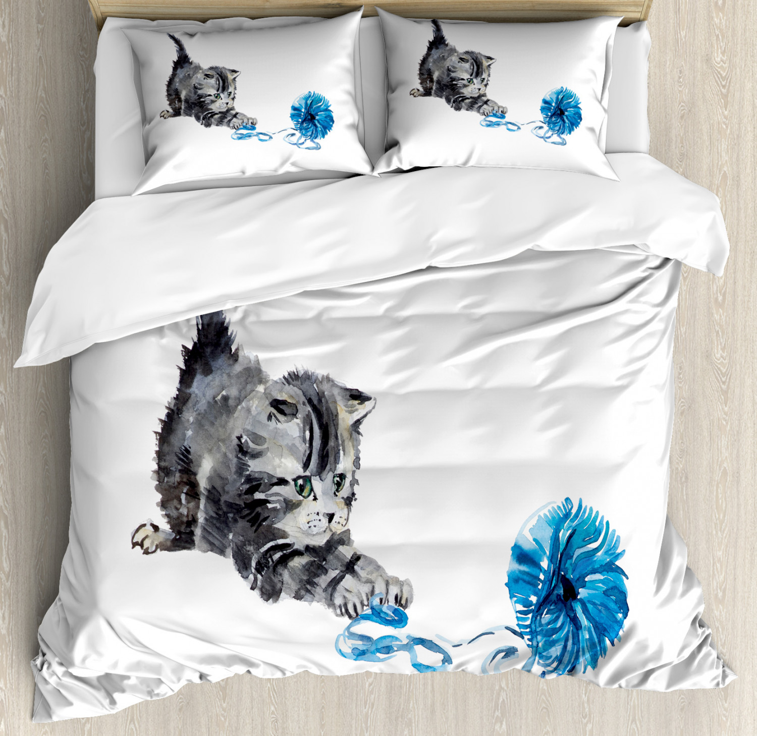Cat Duvet Cover Set, Playful Kitten with Ball of Yarn Furry Animal ...