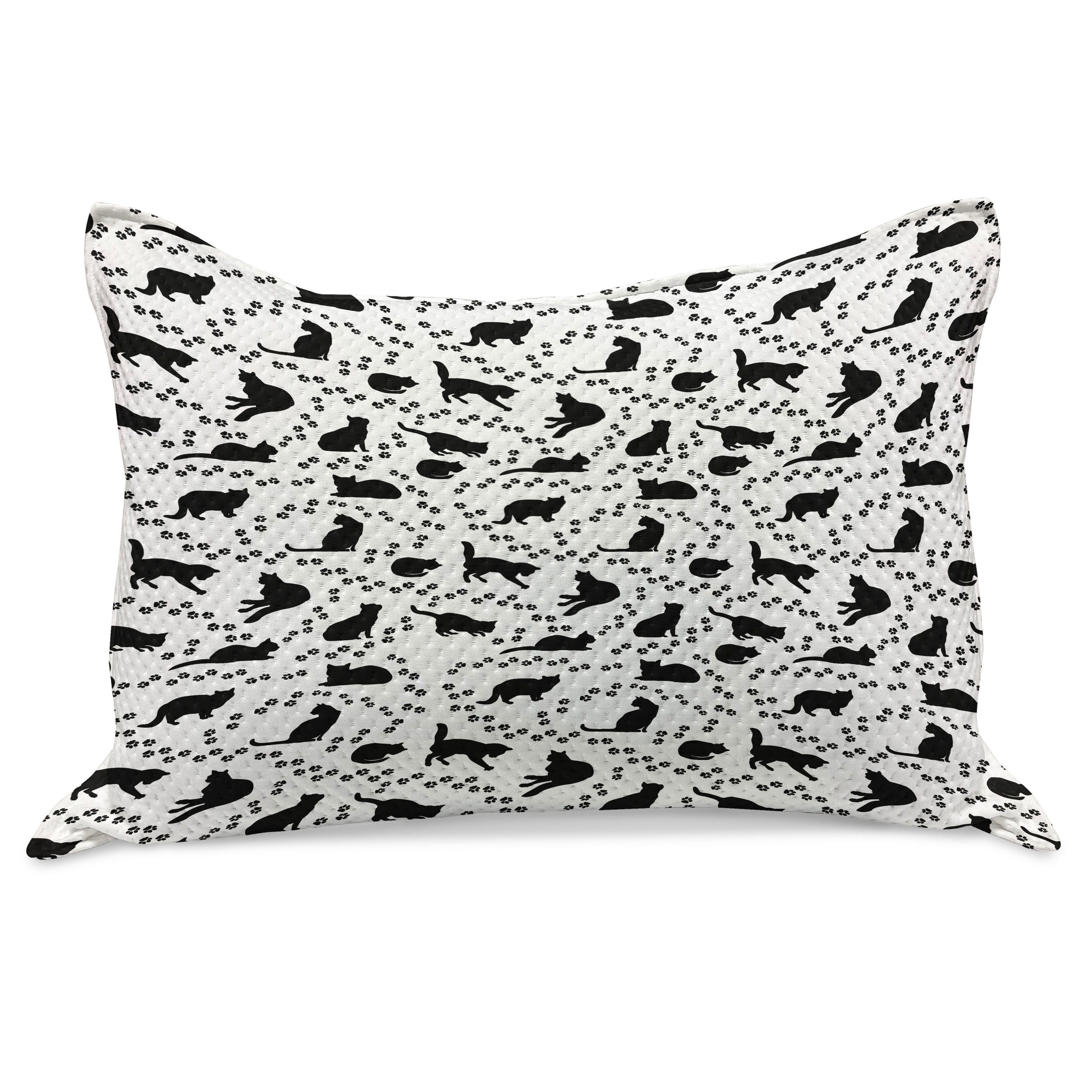 Cat Knitted Quilt Pillowcover, Cat Silhouette and Animal Tracks Pattern ...