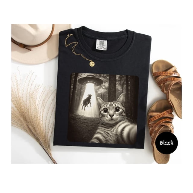 Cat Selfie UFO T-Shirt, Funny Alien Abduction Tee, Spooky Paranormal ...