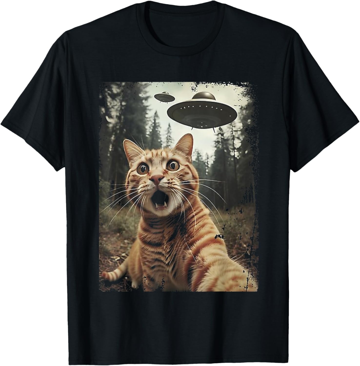 Cat Selfie With Alien UFO Funny Cat Gifts For Men Women Kid T-Shirt ...