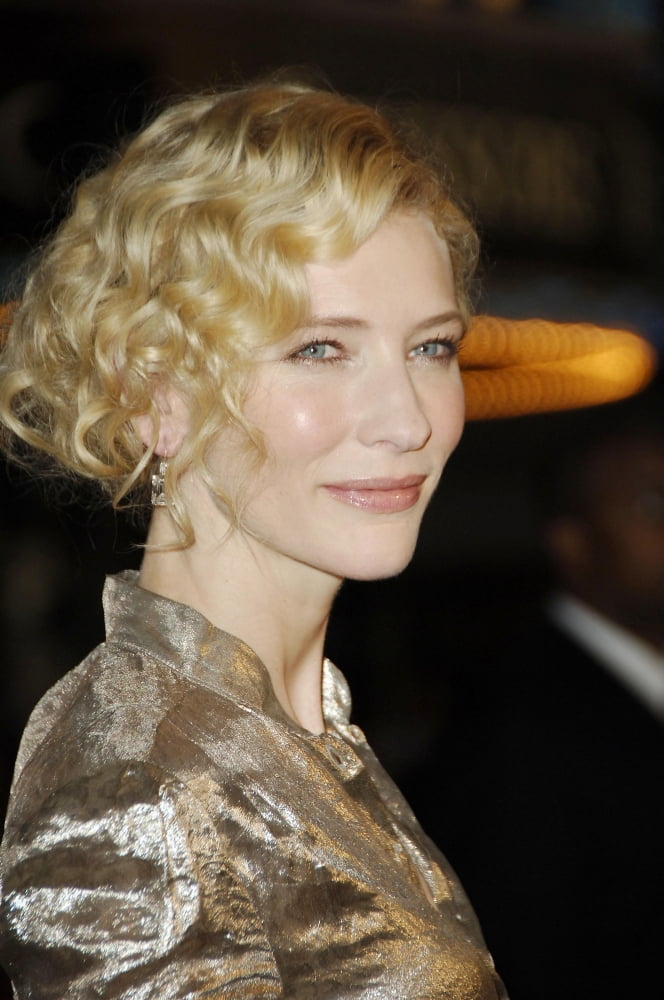 Cate Blanchett At Arrivals For Babel Premiere, Mann'S Village Theatre ...
