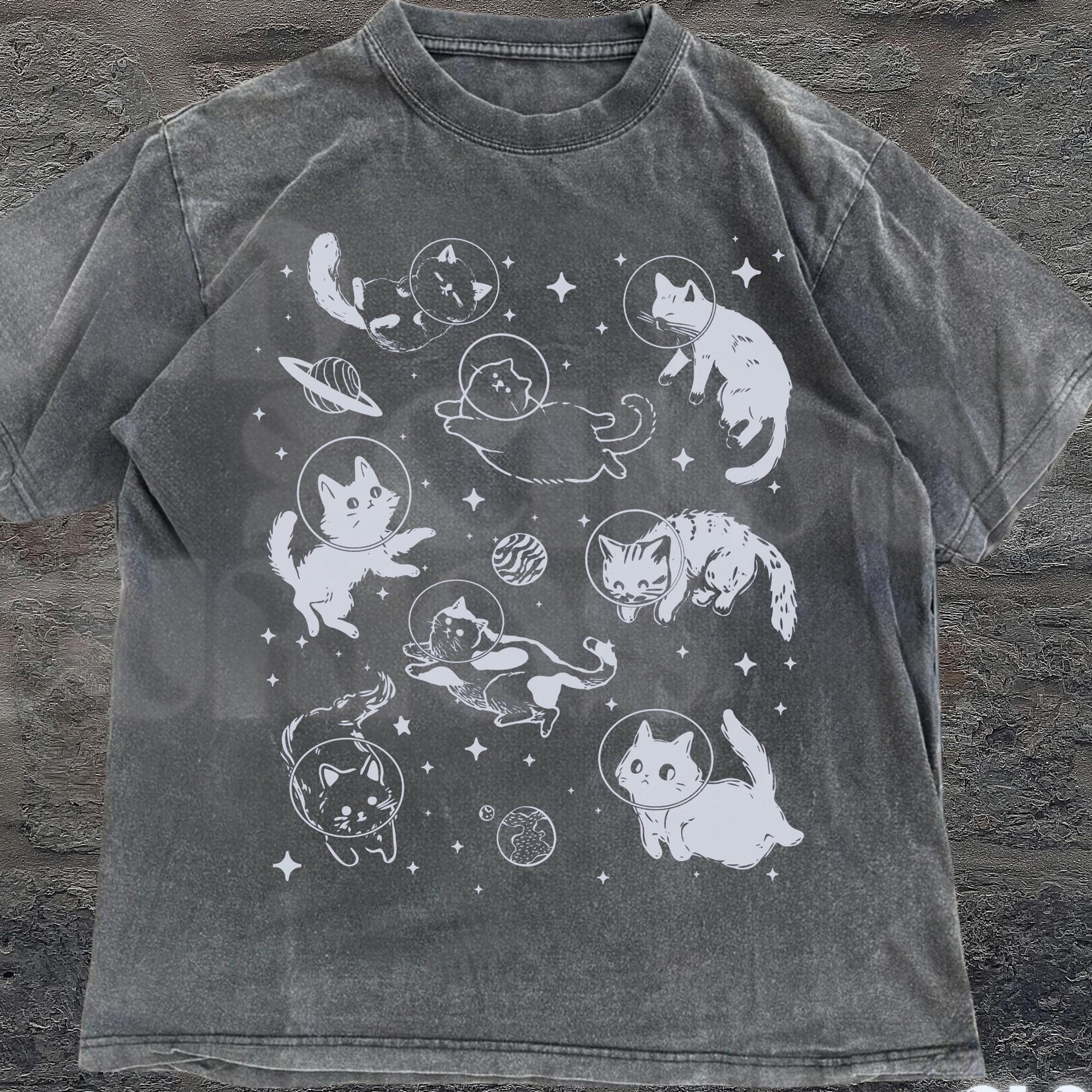 Cats Floating In Galaxy 90s TShirt Retro Funny Cat Unisex Tshirt Funny ...