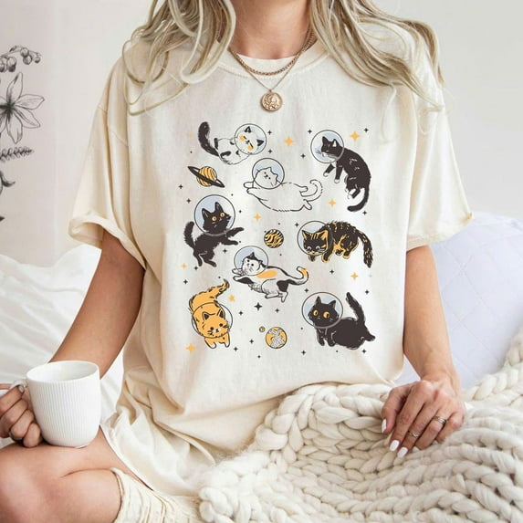 Cats in Space Shirt, Funny Cat Shirt, Aesthetic Graphic Retro Vintage T ...