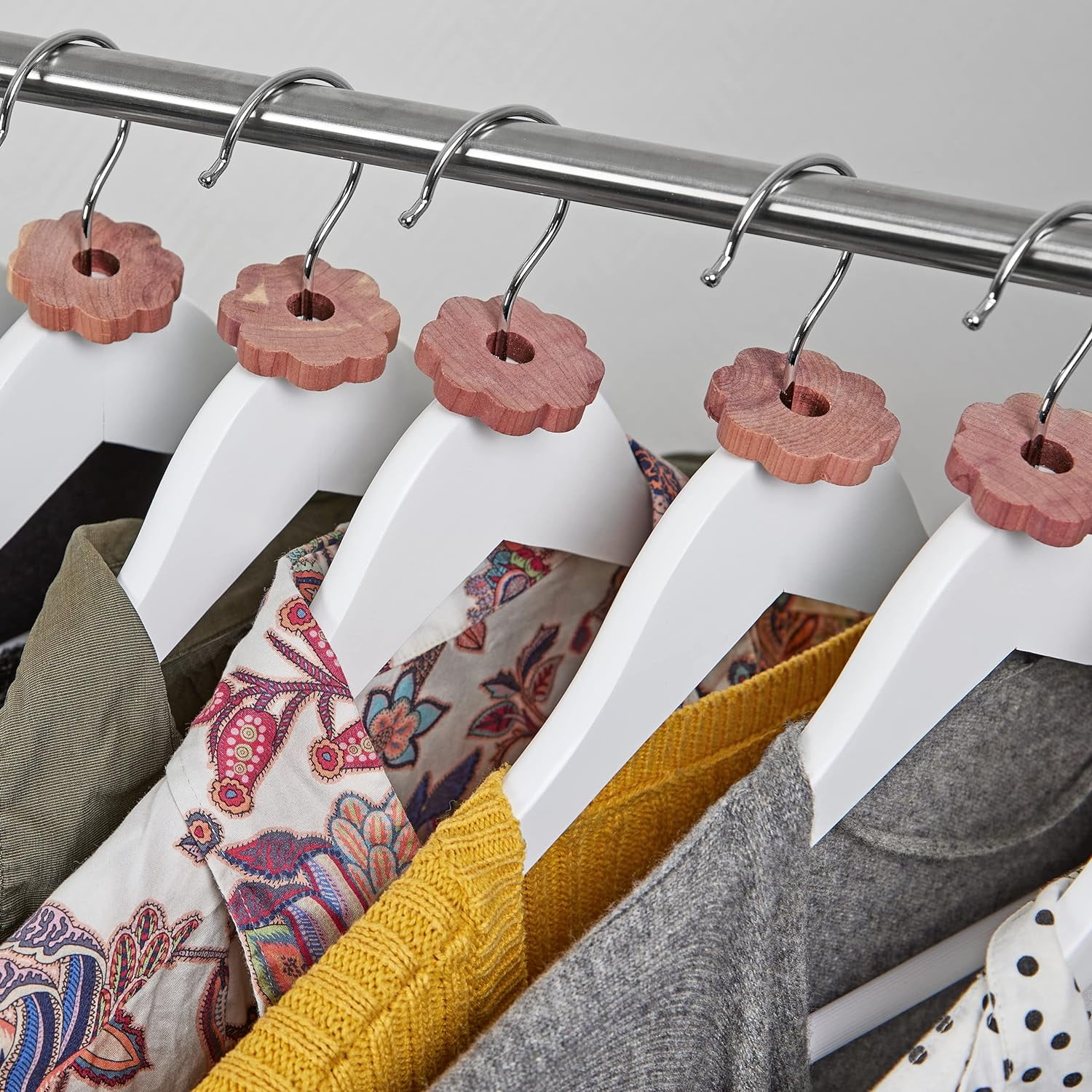 Cedar Wood Closet Freshener for Clothes Hangers - 20 PACK Cedar Wood ...