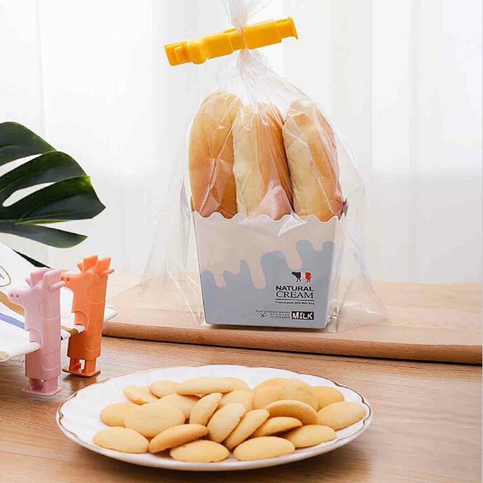 Celebrate 2Pcs Cute Cute Deer Plastic Sealing Clip - Walmart.com